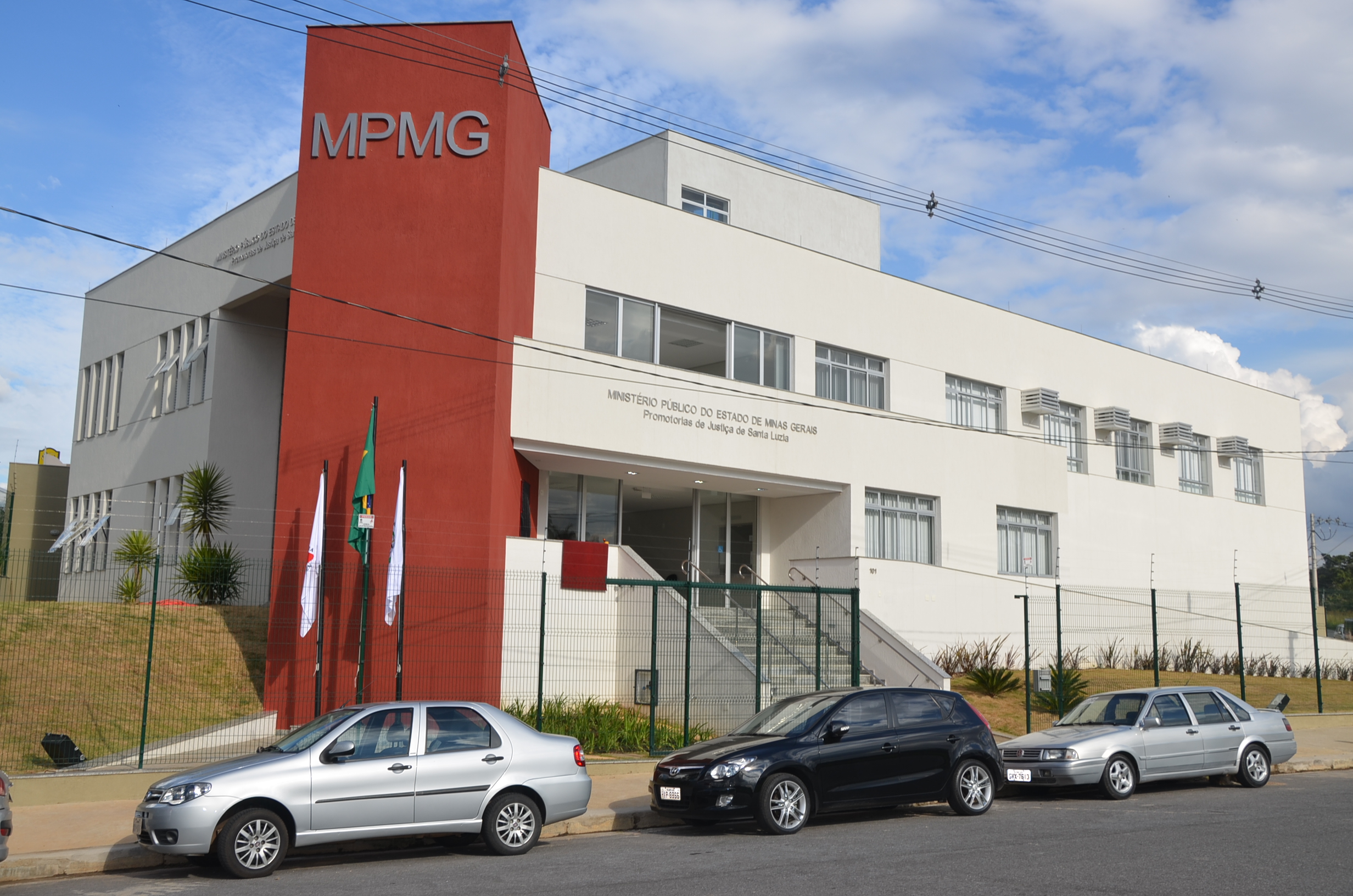 MPMG inaugura sede própria das Promotorias de Justiça de Santa Luzia ...